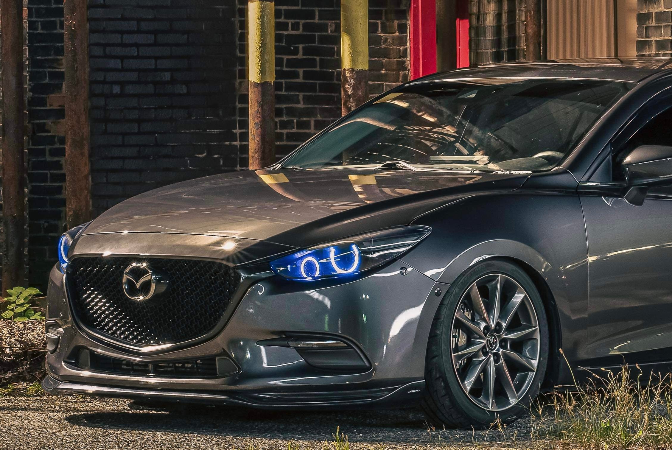 2018 mazda 3 custom store